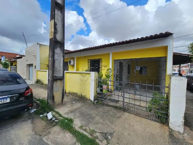 Casa / Sobrado para Venda em Fortaleza/CE Henrique Jorge 2 Quartos