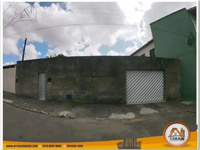 Casa / Sobrado para Venda em Fortaleza/CE Itaperi 4 Quartos