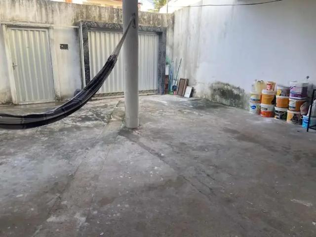Casa / Sobrado para Venda em Fortaleza/CE Jangurussu 3 Quartos