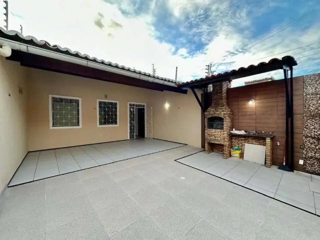 Casa / Sobrado para Venda em Fortaleza/CE Jardim das Oliveiras 4 Quartos