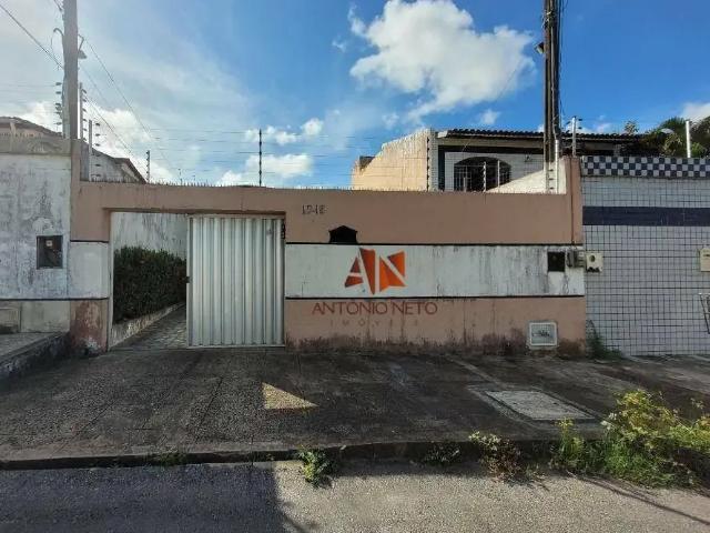 Casa / Sobrado para Venda em Fortaleza/CE Jardim das Oliveiras 3 Quartos
