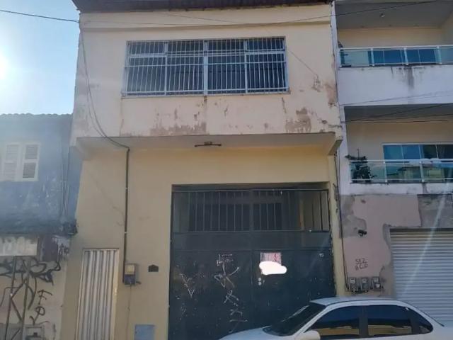 Casa / Sobrado para Venda em Fortaleza/CE Jóquei Clube 3 Quartos