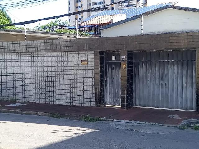 Casa / Sobrado para Venda em Fortaleza/CE José Bonifácio 6 Quartos