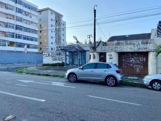 Casa / Sobrado para Venda em Fortaleza/CE José Bonifácio 2 Quartos