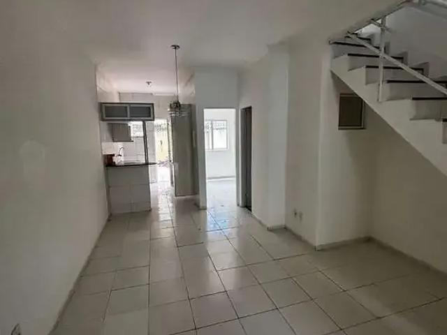 Casa / Sobrado para Venda em Fortaleza/CE Lagoa Redonda 3 Quartos