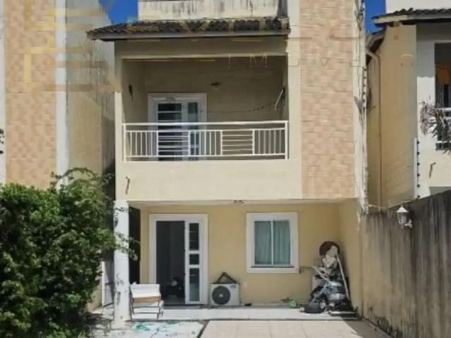 Casa / Sobrado para Venda em Fortaleza/CE Lagoa Redonda 3 Quartos