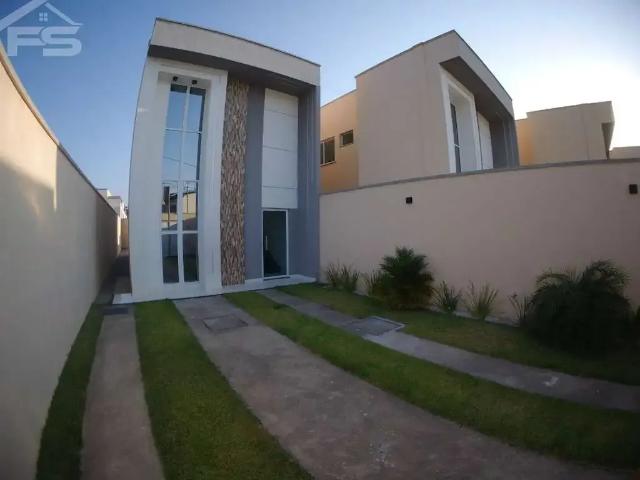 Casa / Sobrado para Venda em Fortaleza/CE Lagoa Redonda 3 Quartos