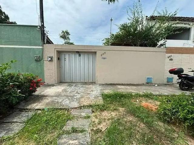 Casa / Sobrado para Venda em Fortaleza/CE Lagoa Redonda 3 Quartos