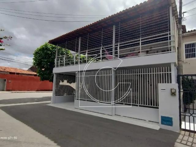 Casa / Sobrado para Venda em Fortaleza/CE Maraponga 3 Quartos