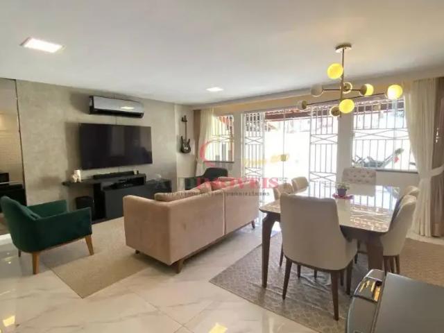 Casa / Sobrado para Venda em Fortaleza/CE Maraponga 4 Quartos