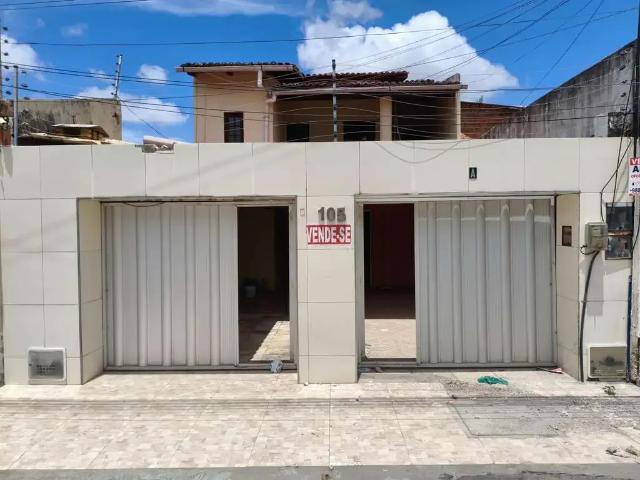 Casa / Sobrado para Venda em Fortaleza/CE Maraponga 4 Quartos