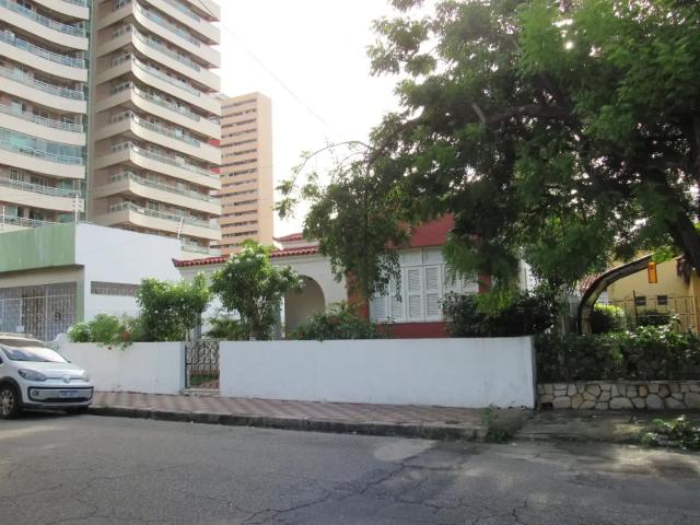 Casa / Sobrado para Venda em Fortaleza/CE Meireles 5 Quartos