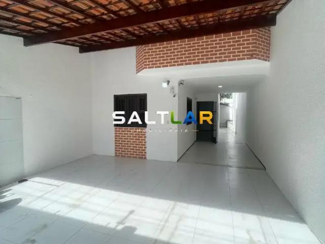 Casa / Sobrado para Venda em Fortaleza/CE Messejana 3 Quartos