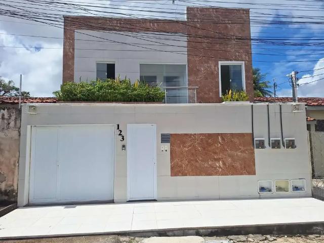 Casa / Sobrado para Venda em Fortaleza/CE Messejana 5 Quartos