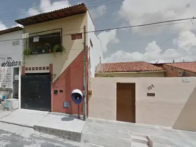 Casa / Sobrado para Venda em Fortaleza/CE Messejana 5 Quartos