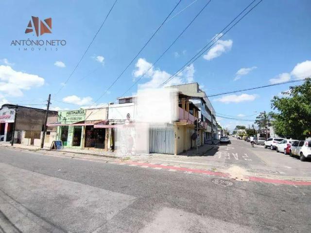 Casa / Sobrado para Venda em Fortaleza/CE Montese 5 Quartos