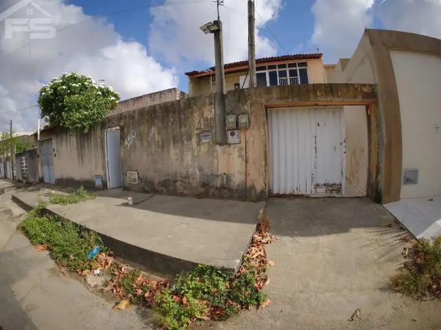 Casa / Sobrado para Venda em Fortaleza/CE Mondubim 5 Quartos