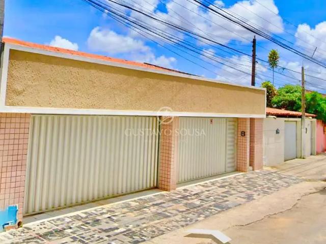 Casa / Sobrado para Venda em Fortaleza/CE Mondubim 5 Quartos