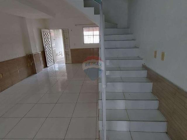 Casa / Sobrado para Venda em Fortaleza/CE Mondubim 3 Quartos