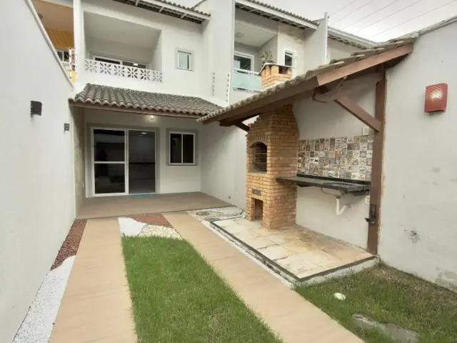 Casa / Sobrado para Venda em Fortaleza/CE Mondubim 3 Quartos