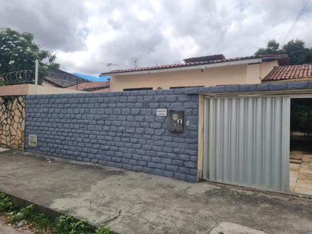 Casa / Sobrado para Venda em Fortaleza/CE Parangaba 3 Quartos