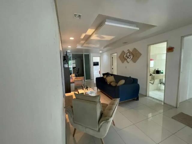 Casa / Sobrado para Venda em Fortaleza/CE Parque Dois Irmãos 6 Quartos