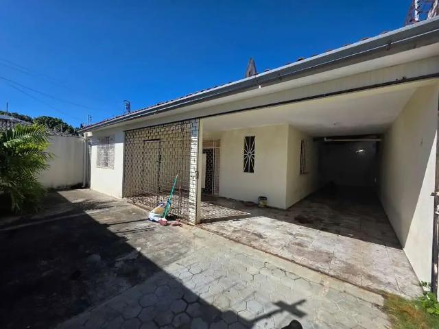 Casa / Sobrado para Venda em Fortaleza/CE Parque Manibura 4 Quartos
