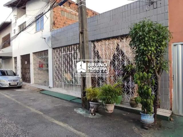 Casa / Sobrado para Venda em Fortaleza/CE Parquelândia 3 Quartos