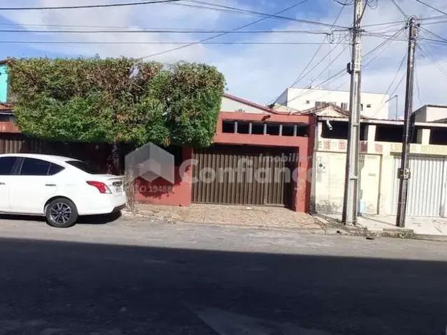 Casa / Sobrado para Venda em Fortaleza/CE Parquelândia 7 Quartos