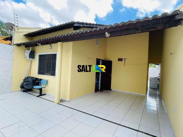 Casa / Sobrado para Venda em Fortaleza/CE Passaré 3 Quartos