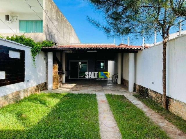 Casa / Sobrado para Venda em Fortaleza/CE Passaré 3 Quartos