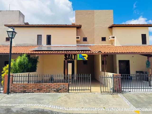 Casa / Sobrado para Venda em Fortaleza/CE Passaré 3 Quartos