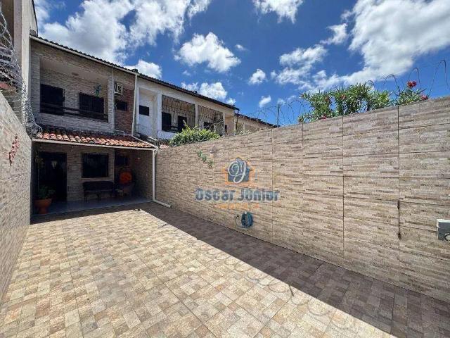 Casa / Sobrado para Venda em Fortaleza/CE Passaré 3 Quartos