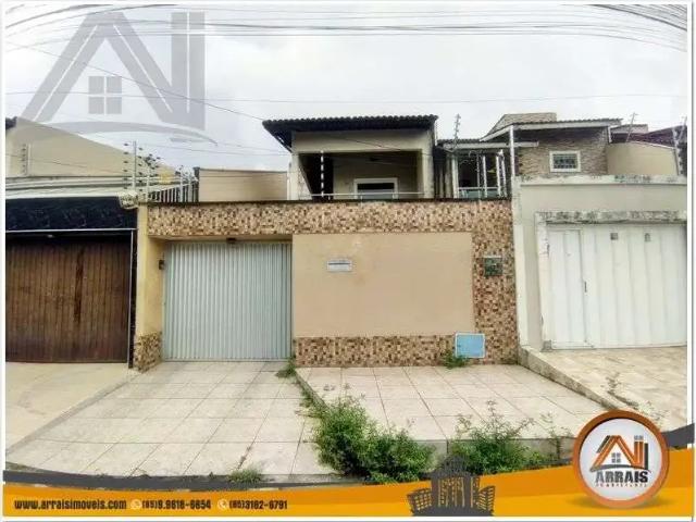 Casa / Sobrado para Venda em Fortaleza/CE Passaré 4 Quartos