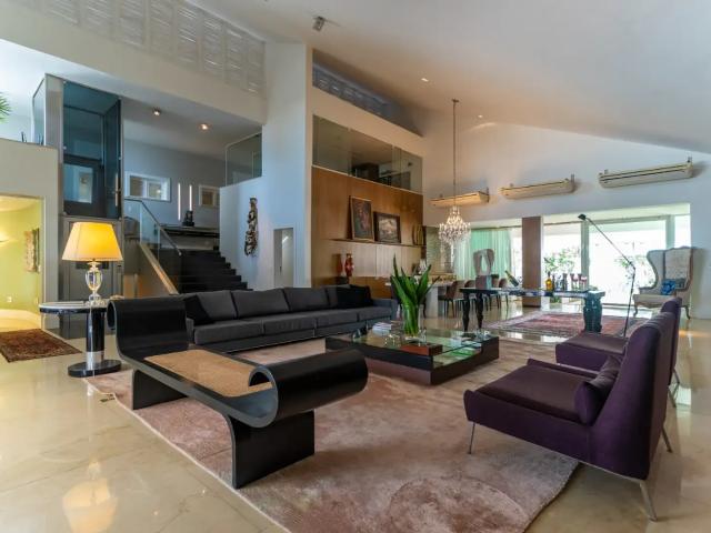 Casa / Sobrado para Venda em Fortaleza/CE Praia do Futuro I 3 Quartos