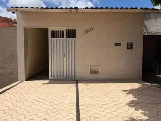 Casa / Sobrado para Venda em Fortaleza/CE Prefeito José Walter 2 Quartos