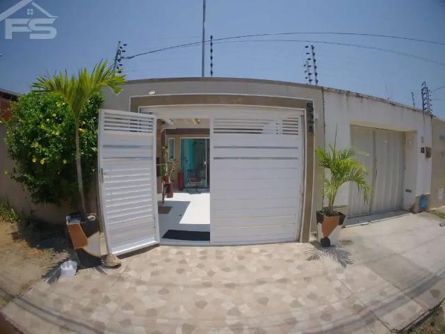Casa / Sobrado para Venda em Fortaleza/CE Prefeito José Walter 2 Quartos