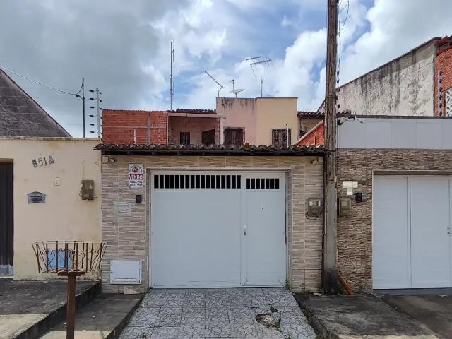 Casa / Sobrado para Venda em Fortaleza/CE Prefeito José Walter 3 Quartos