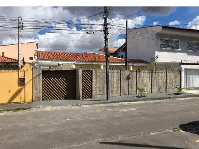 Casa / Sobrado para Venda em Fortaleza/CE Presidente Kennedy 3 Quartos
