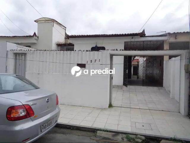 Casa / Sobrado para Venda em Fortaleza/CE Rodolfo Teófilo 3 Quartos