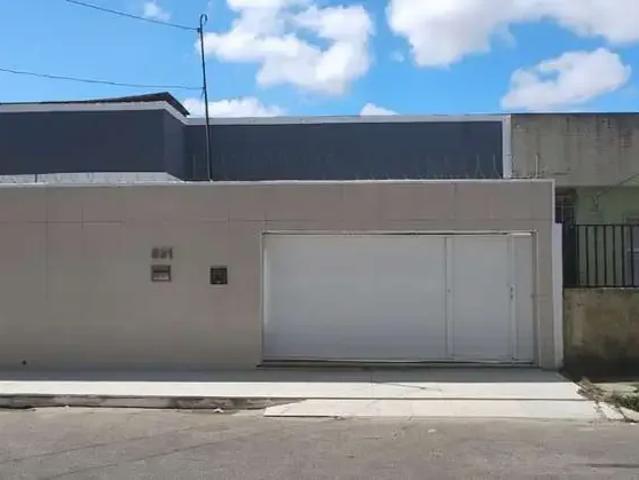 Casa / Sobrado para Venda em Fortaleza/CE São Gerardo 4 Quartos