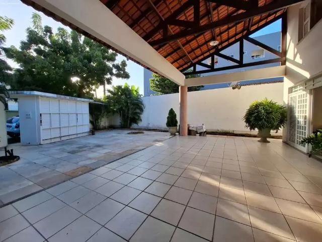 Casa / Sobrado para Venda em Fortaleza/CE São Gerardo 4 Quartos