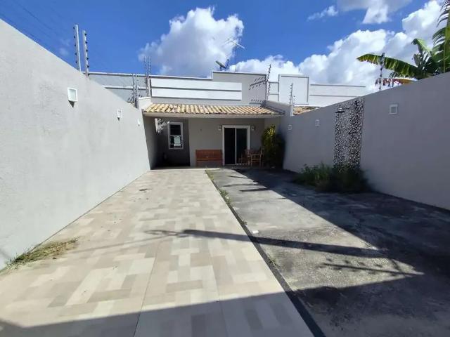 Casa / Sobrado para Venda em Fortaleza/CE Salinas 3 Quartos