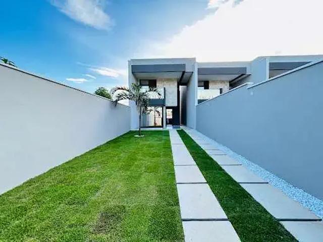 Casa / Sobrado para Venda em Fortaleza/CE Sapiranga 4 Quartos