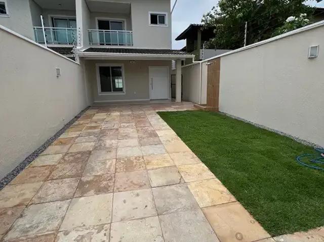 Casa / Sobrado para Venda em Fortaleza/CE Sapiranga 4 Quartos
