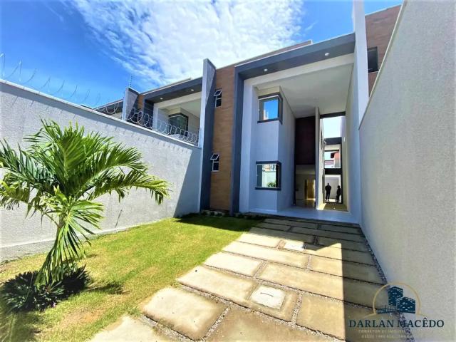 Casa / Sobrado para Venda em Fortaleza/CE Sapiranga 4 Quartos