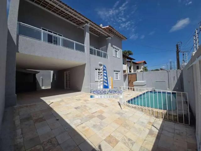 Casa / Sobrado para Venda em Fortaleza/CE Sapiranga 5 Quartos