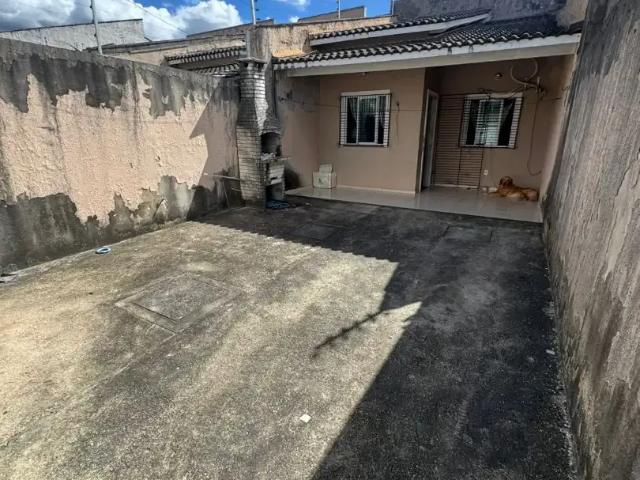 Casa / Sobrado para Venda em Fortaleza/CE Siqueira 2 Quartos