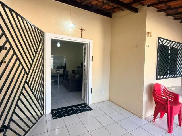 Casa / Sobrado para Venda em Fortaleza/CE Siqueira 3 Quartos