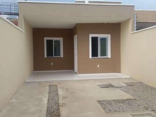 Casa / Sobrado para Venda em Fortaleza/CE Siqueira 3 Quartos
